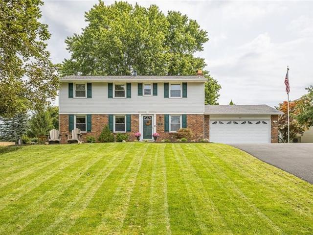 62 Selborne Chase, Fairport, NY 14450