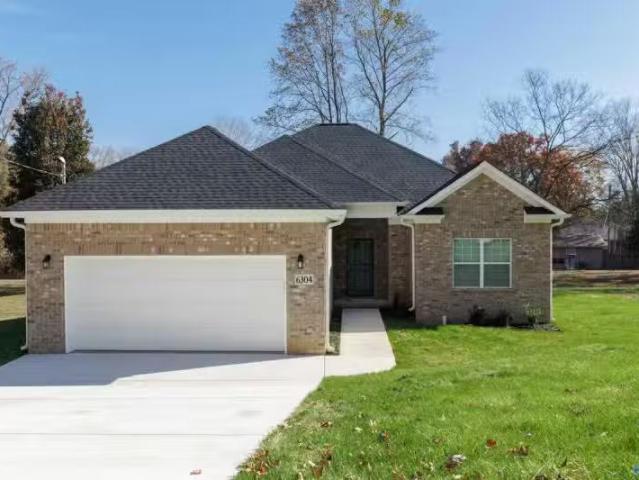 6304 MAYWICK DR NW, HUNTSVILLE, AL 35810