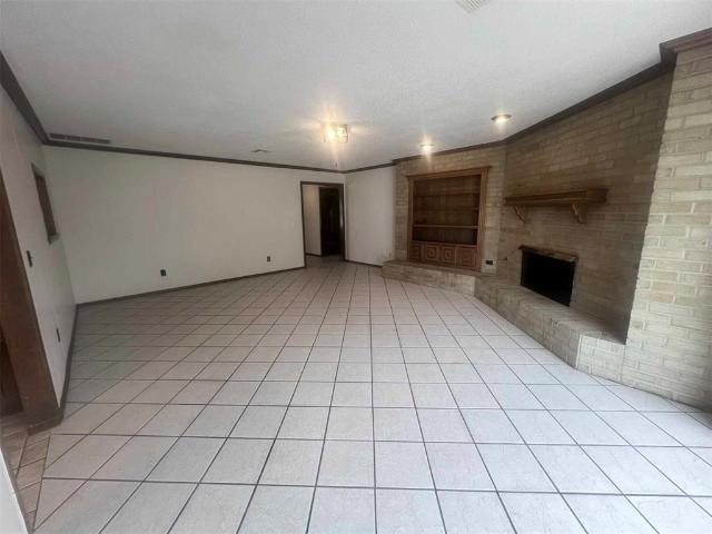 6304 NW 84th Street