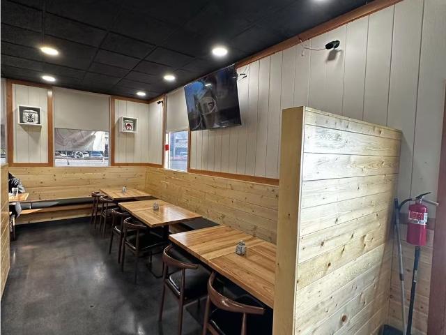 6304 ne highway 99