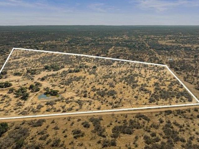 6304 A County Road 110, Llano, TX 78643