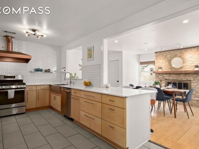 6304 Peggy St, Austin, TX