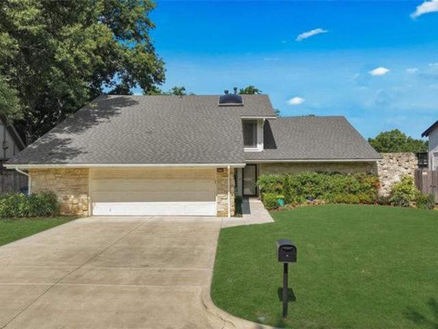 6304 S Pittsburg Ave, Tulsa, OK 74136