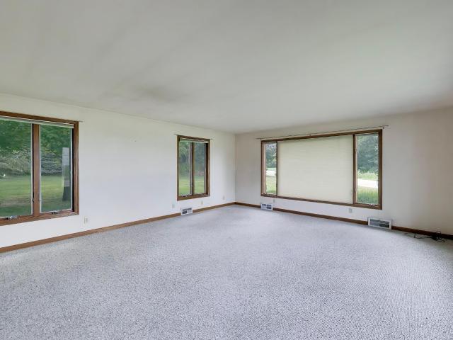 6304 th Ave