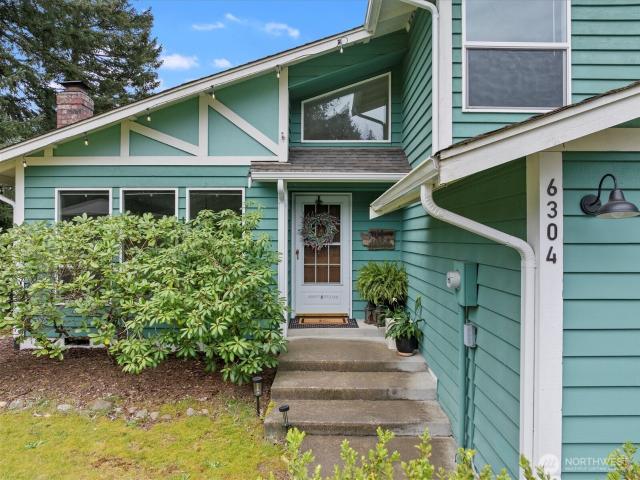 6304 th Street Ct E