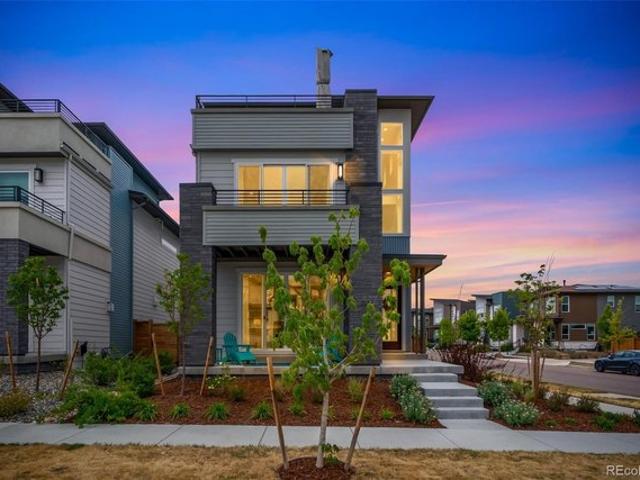 6306 N Elmira Ct, Denver, CO 80238