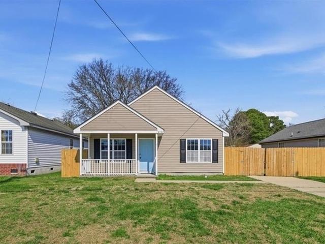 6306 Dunkirk St, Portsmouth, VA 23703