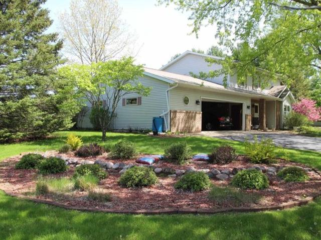 6306 Hubert Ave, Weston, WI 54476