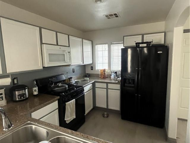 6306 Petron Ct, Las Vegas, NV 89139 | MLS #2746