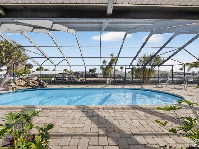 6307 Cottonwood Ln, Apollo Beach, FL 33572 | MLS #TB8462
