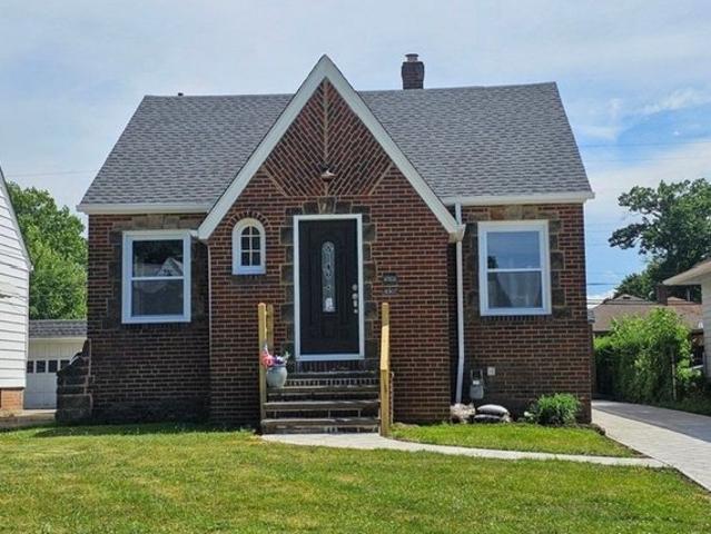 6307 Westlake Ave, Parma, OH 44129