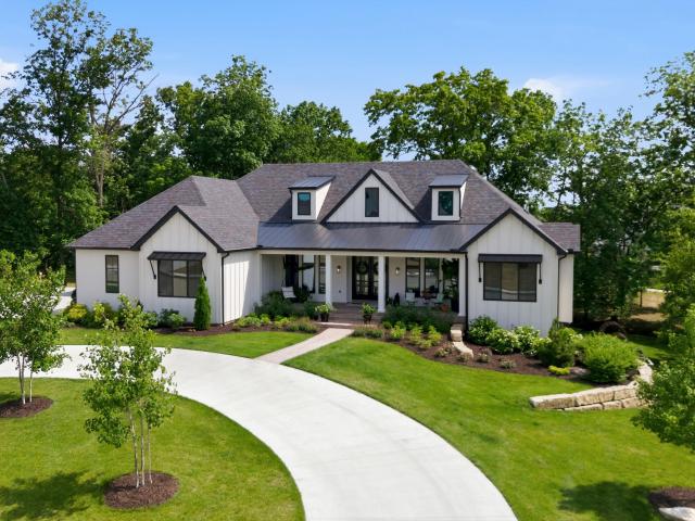 6308 adare manor ct