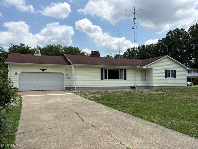 6308 Coen Rd, Vermilion, OH 44089