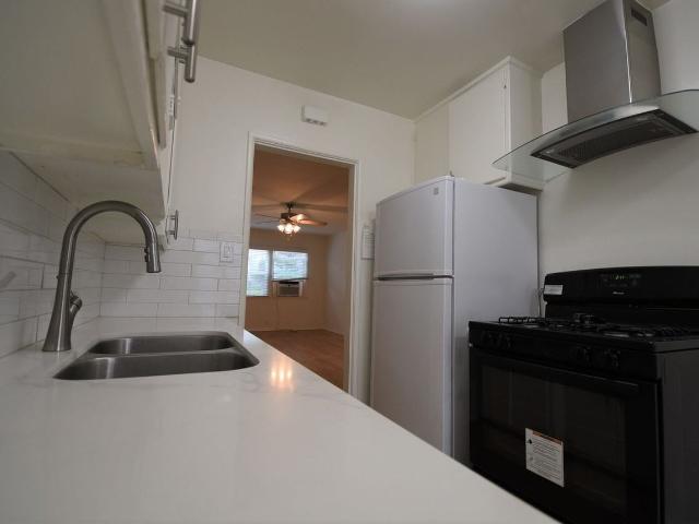 6308 Studio Apartment for Rent at 6308 Vineland Ave, Los Angeles, CA 91606 Mid Town North Hollywood