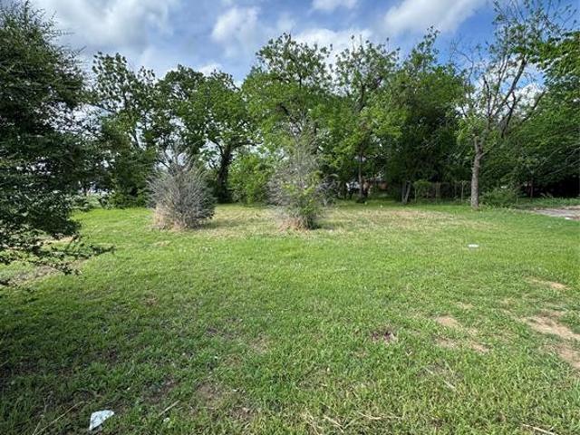 6309 Meadowbrook Dr, Fort Worth, TX 76112 | MLS #21212 | Compass