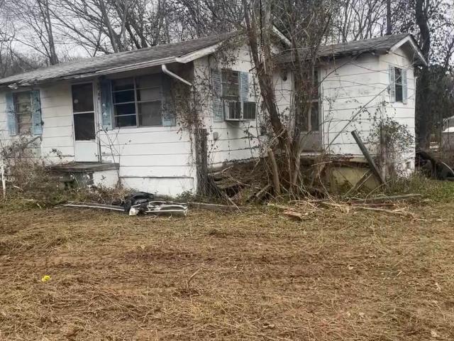 6309 Ball Rd
