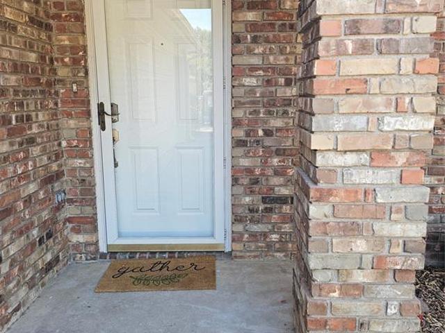6300 Brownlee Lane
