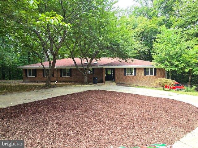 6300 Hickory Bnd, Clinton, MD 20735