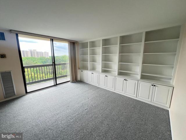 6300 Stevenson Ave, Unit 1113, Alexandria, VA 22304 | MLS #VAAX2064