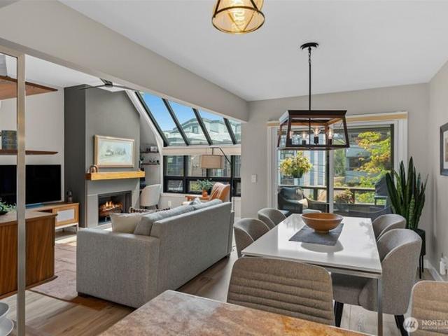 6300 Sand Point Way NE Apt 306, Seattle, WA 98115