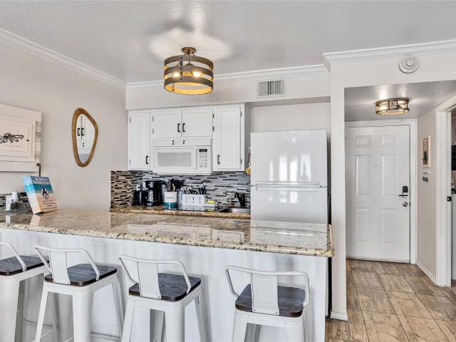 6300 Seawall Boulevard 2303