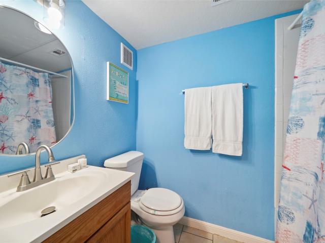 6300 Seawall Boulevard 3111