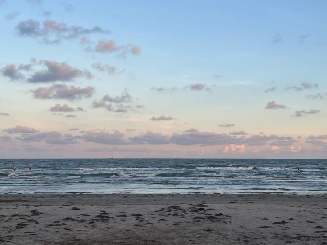 6300 Seawall Boulevard 5107