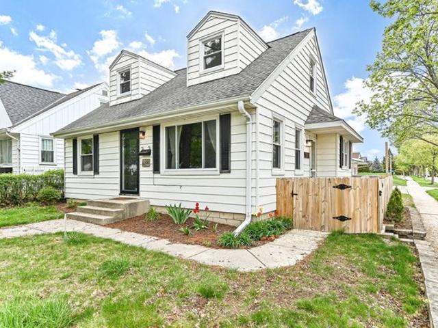6300 W Cleveland Ave, Milwaukee, WI 53219