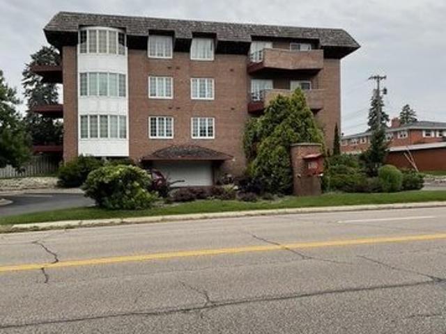 6300 Xerxes Ave S Apt 31, Edina, MN 55423
