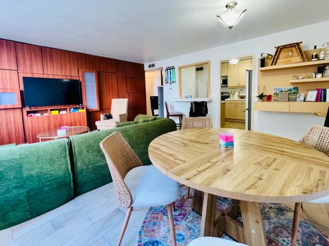 6301 N Sheridan Road # 15C
