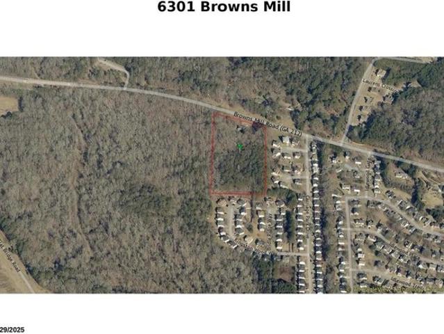 6301 Browns Mill Rd, Lithonia, GA 30038