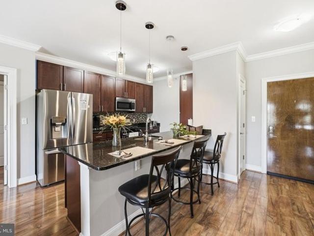 6301 Edsall Rd Unit 519, Alexandria, VA 22312