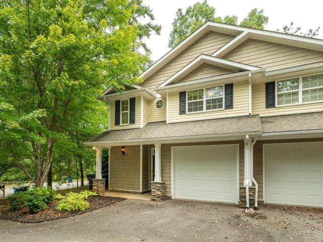 6301 Grove Estates Terrace