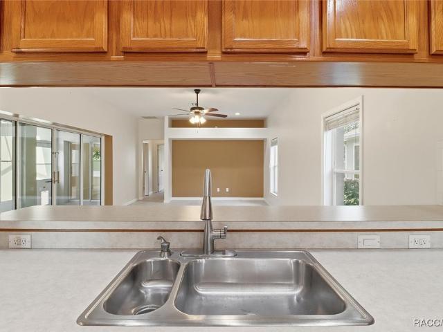 6301 W Glynborne Loop, Crystal River, FL 34429 | MLS #850822
