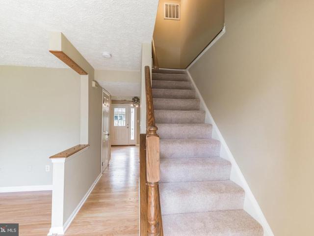6302 Betsy Ross Court