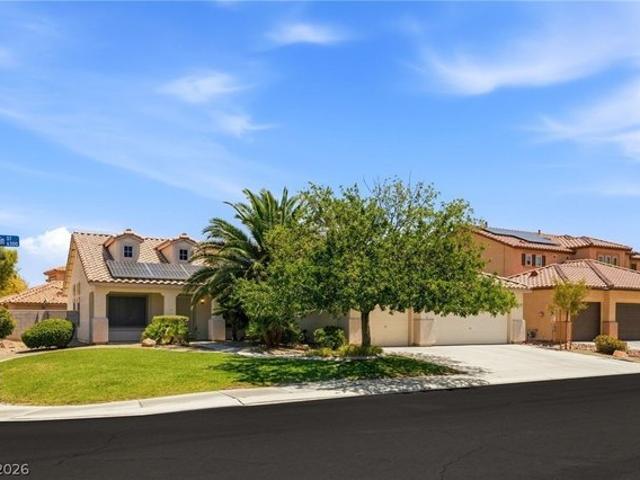 6302 Golden Rain St, North Las Vegas, NV 89031