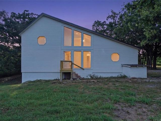 6303 Merrimack Dr, Sand Springs, OK 74063