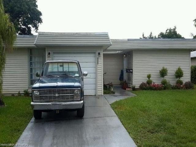 6303 NW 73rd Ave, Tamarac, FL 33321
