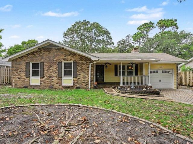 6303 Porcher Dr, Myrtle Beach, SC 29572