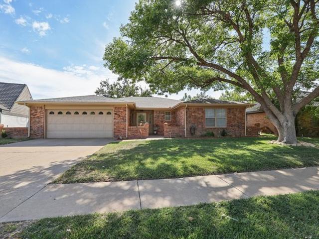6303 S Chenot Dr, Amarillo, TX 79109