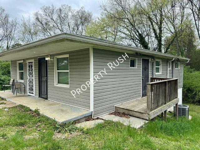 6303 Walden Ave, Unit B, Chattanooga, TN 37421 | MLS #1531 | Compass