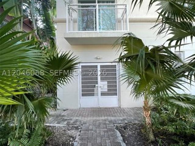 630 85th St Apt 102, Miami Beach, FL 33141