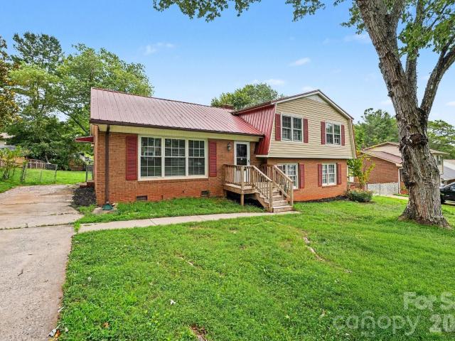 630 Colonial Drive