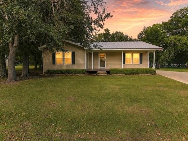 630 Calcasieu Ave, Lake Arthur, LA 70549
