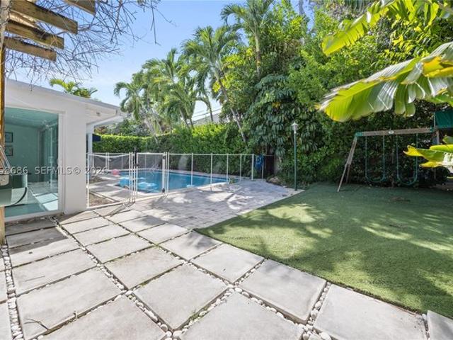 630 Allendale Rd, Key Biscayne, FL 33149
