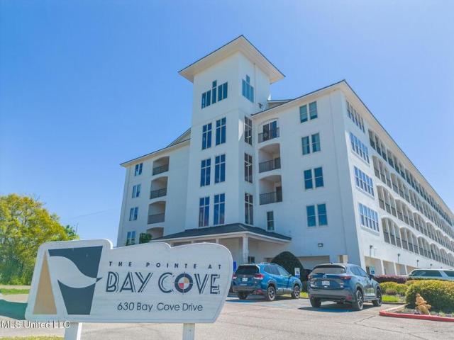 630 Bay Cove Drive, #114, Biloxi, MS 39532