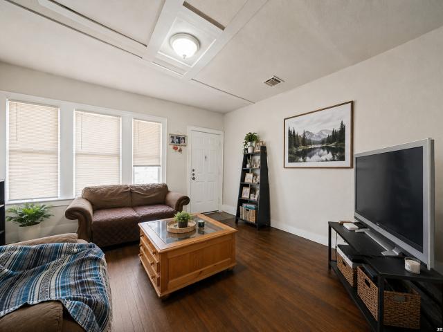 630 Bailey Ave, San Antonio, TX 78210 | MLS #1998
