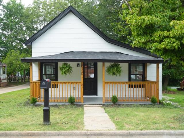 630 E Pine Ave, Wake Forest, NC 27587