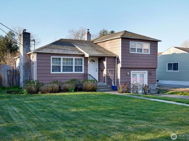630 Francis Ave, Walla, WA 99362