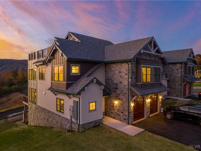 630 Hunter Circle Home Alt Mtn Unit 4, Pocono Township, PA 18372